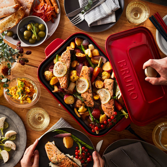 BRUNO Compact Hotplate in Red – Cote Maison Asia